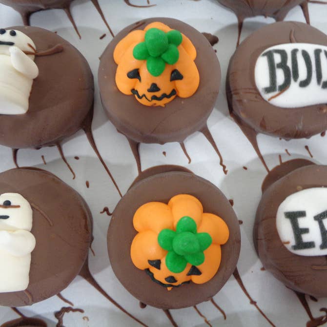 Oreo "Scary" Milk Chocolate 9 PK – Bear Creek Candy Kitchen